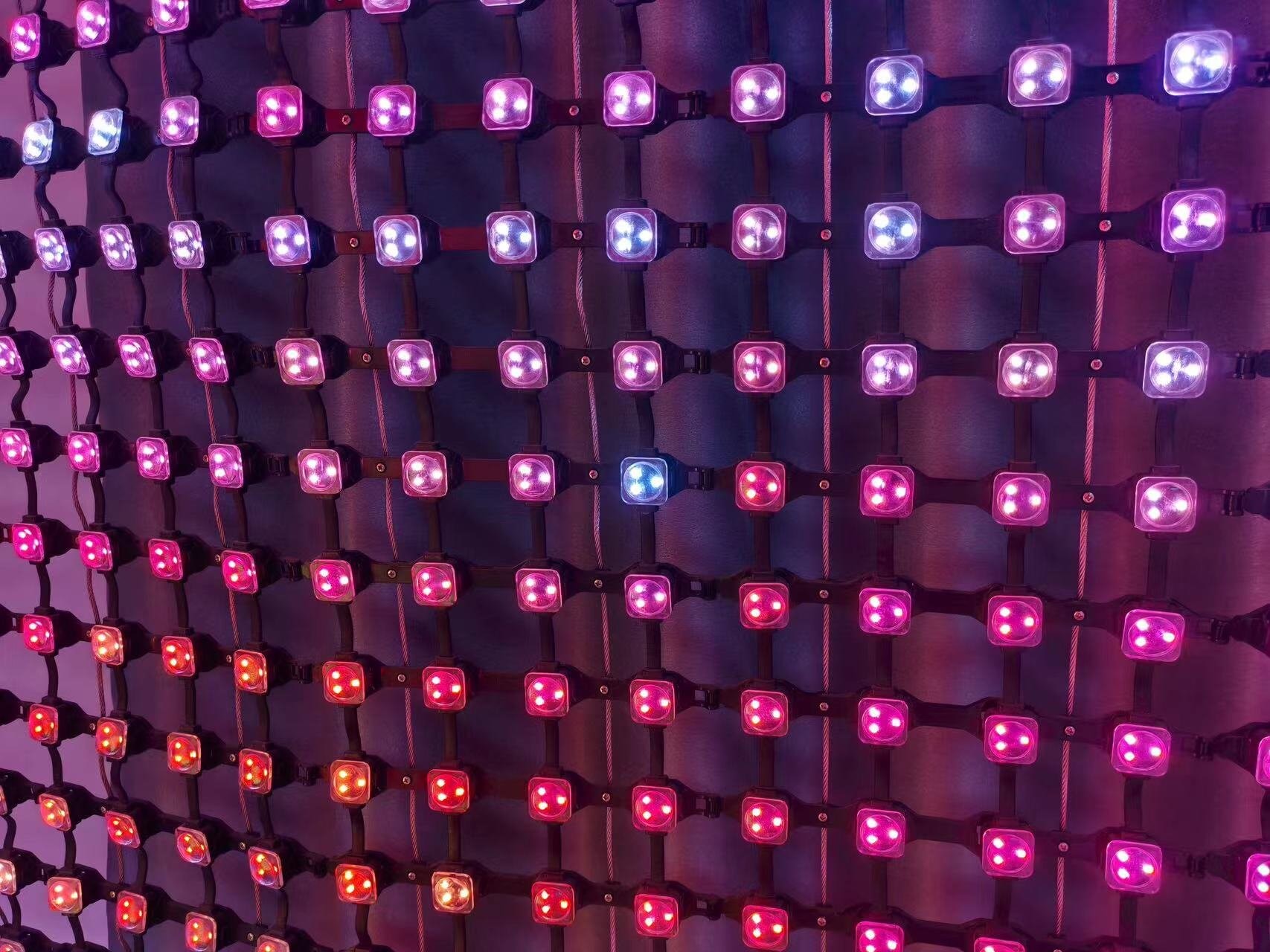 P62.5 Pixel Pitch Flexible LED Curtain Display Net Screen for Outdoor ...